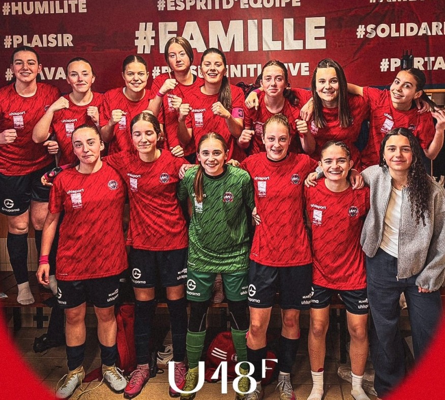 Foot - 6 mois de suspension pour le coach des U18F de l'AFC et 1400€ d ...